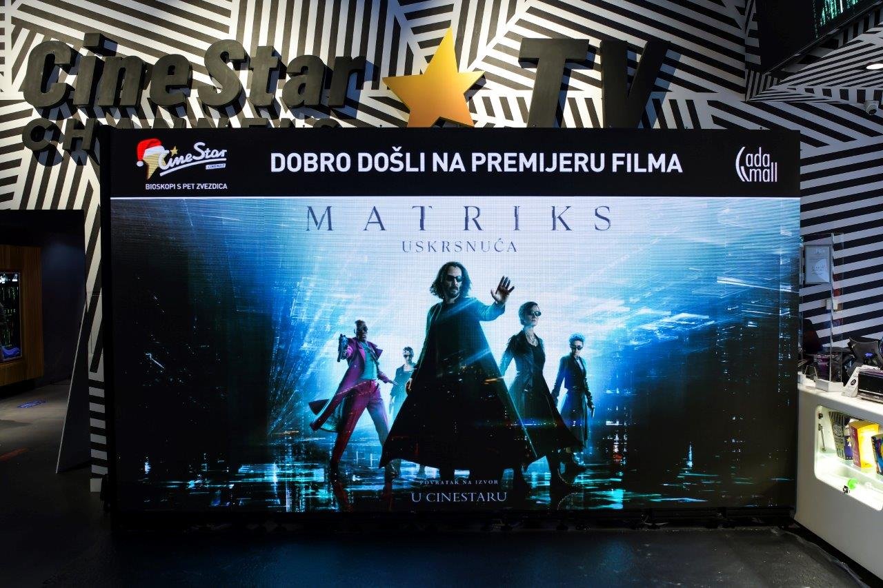 Premijera Matriks: Uskrsnuća u CineStaru obojila ADA MALL u zelene